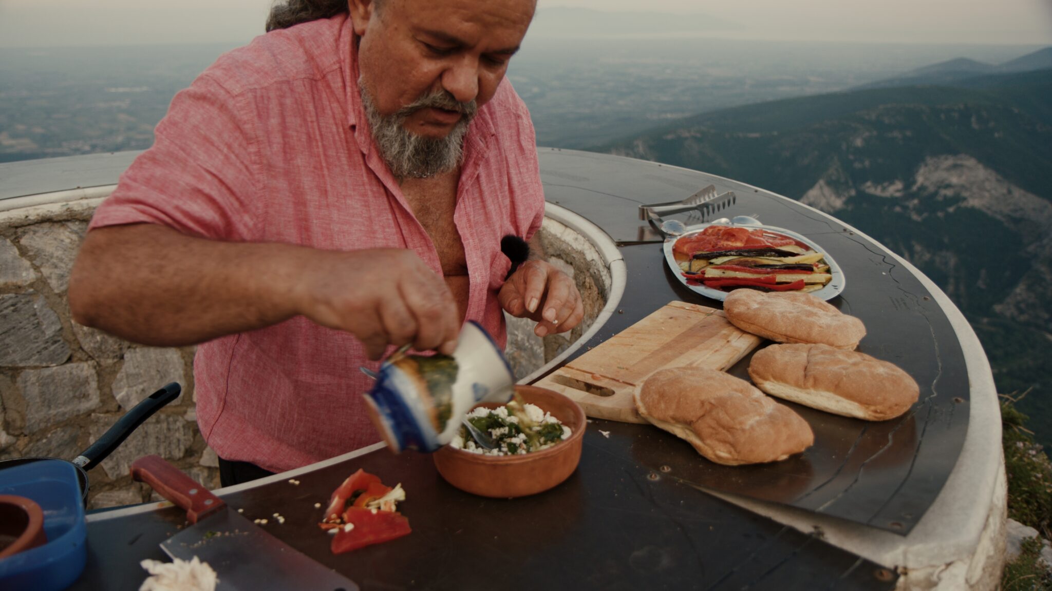 Griechisches Bauernwurst-Sandwich - Kyriakos Kitchen