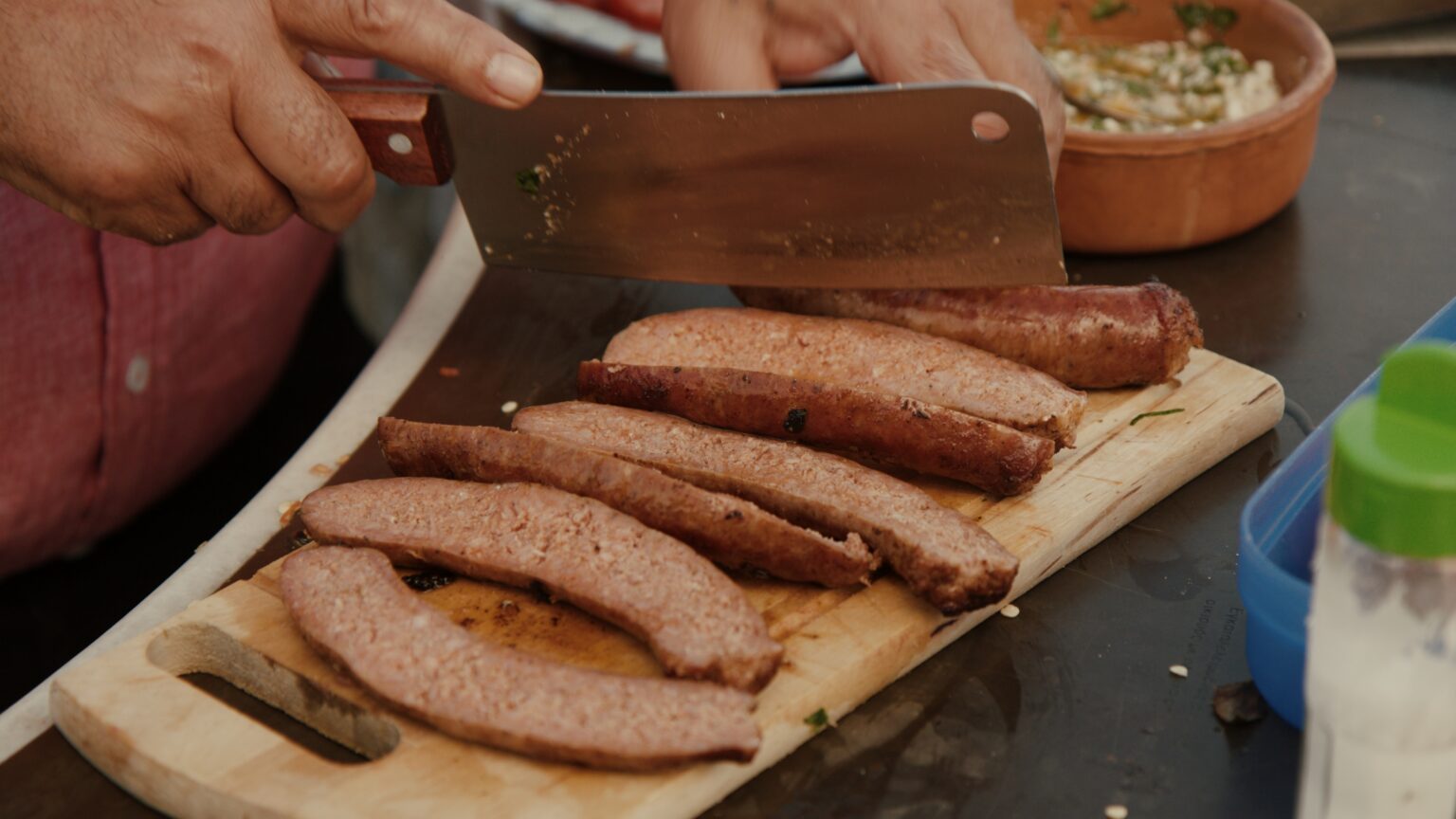 Griechisches Bauernwurst-Sandwich - Kyriakos Kitchen